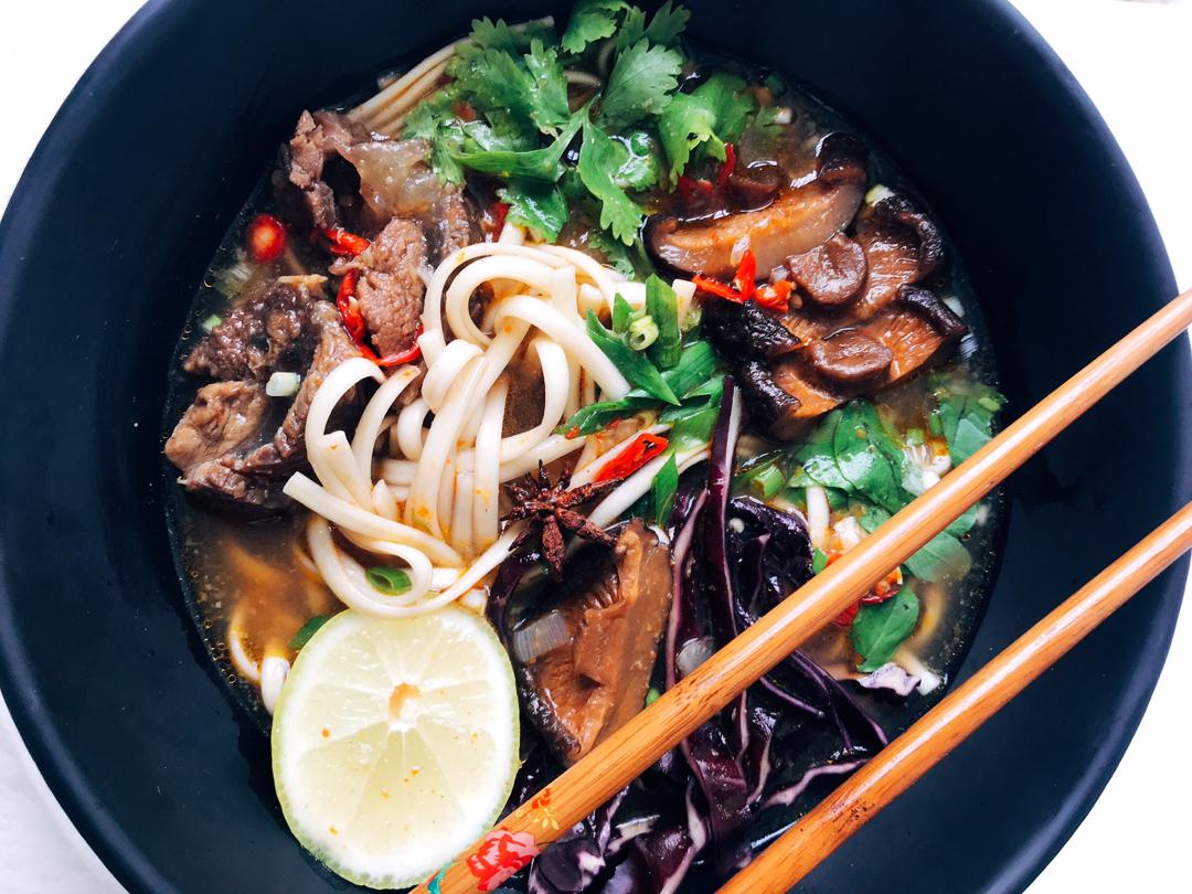 chef L Noodles | SMOLEFIKPOTS